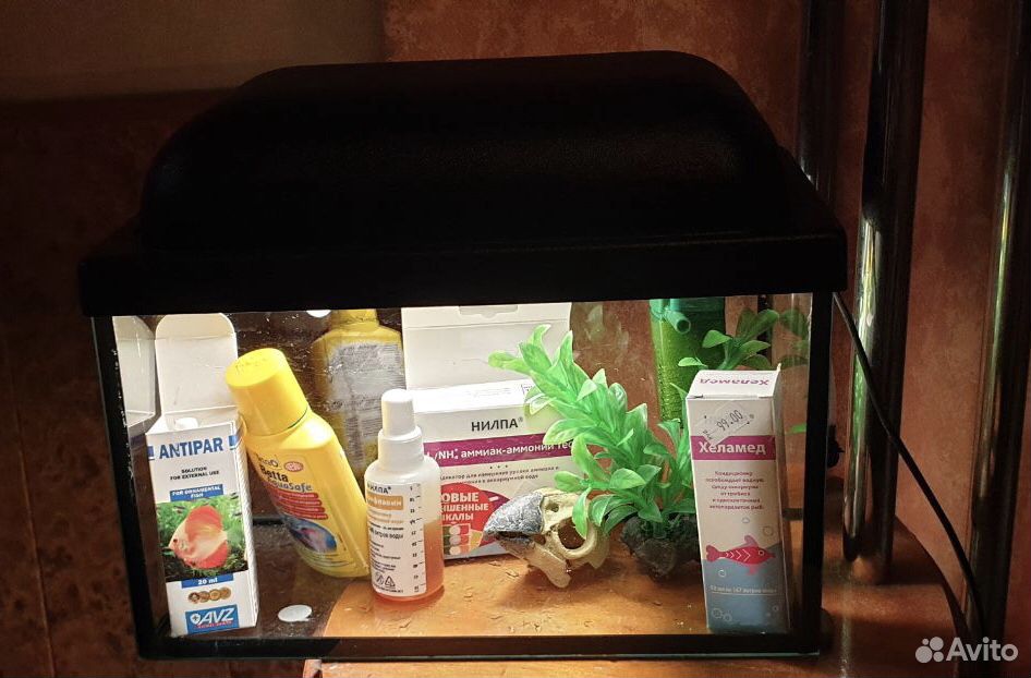 Аквариум 7 литров все в комплекте