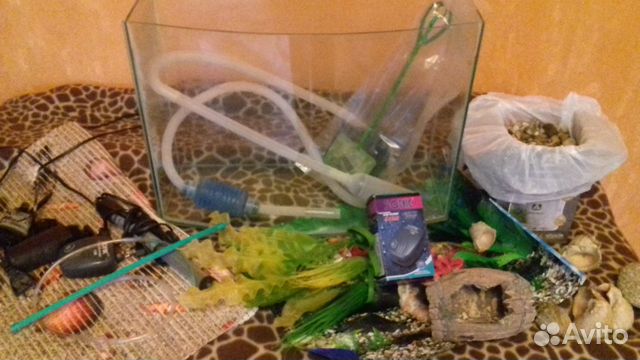 Продаю аквариум 30л. со всем наполнением