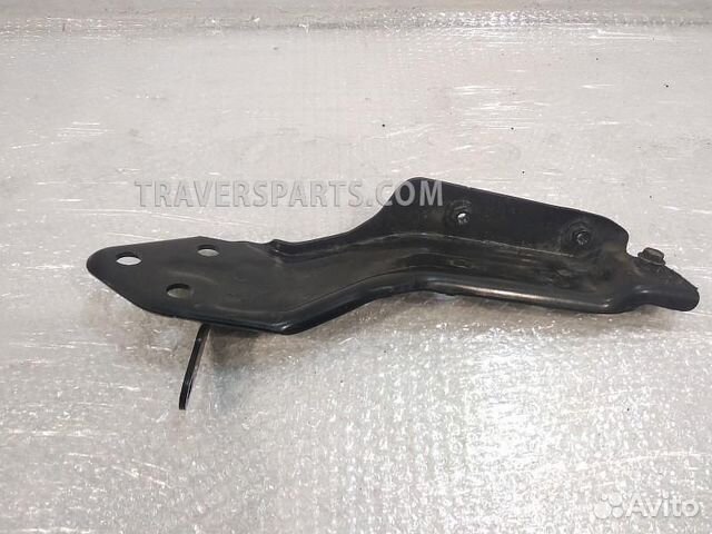 Кронштейн переднего правого крыла купить в Красном Селе | Запчасти | Авито